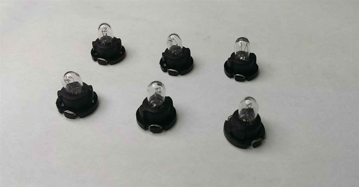 Saab Light Bulbs for Information Display | Tanin Auto Electronix