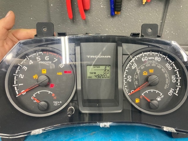 2016 - 2017 Toyota Tacoma Instrument Cluster | Tanin Auto Electronix